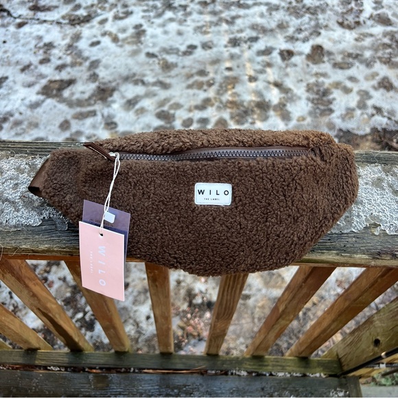 Wilo The Label | Bags | Nwt Wilo The Label Brown Sherpa Waist Belt Bag ...